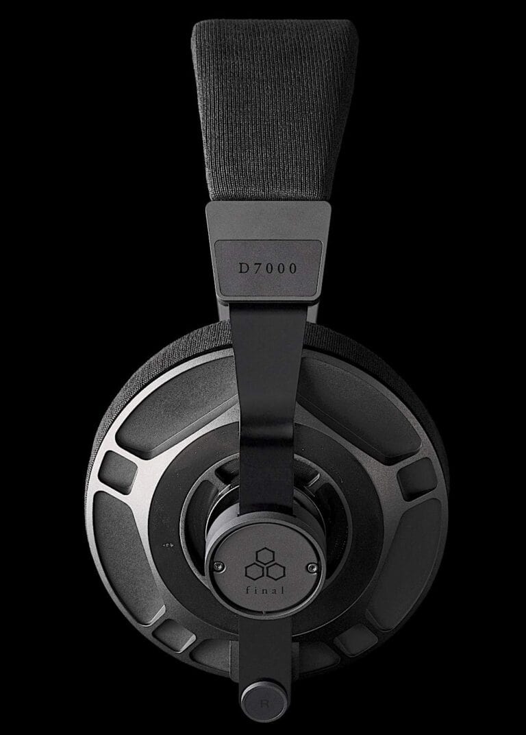 D7000 HEADPHONES FROM FINAL - The Audiophile Man