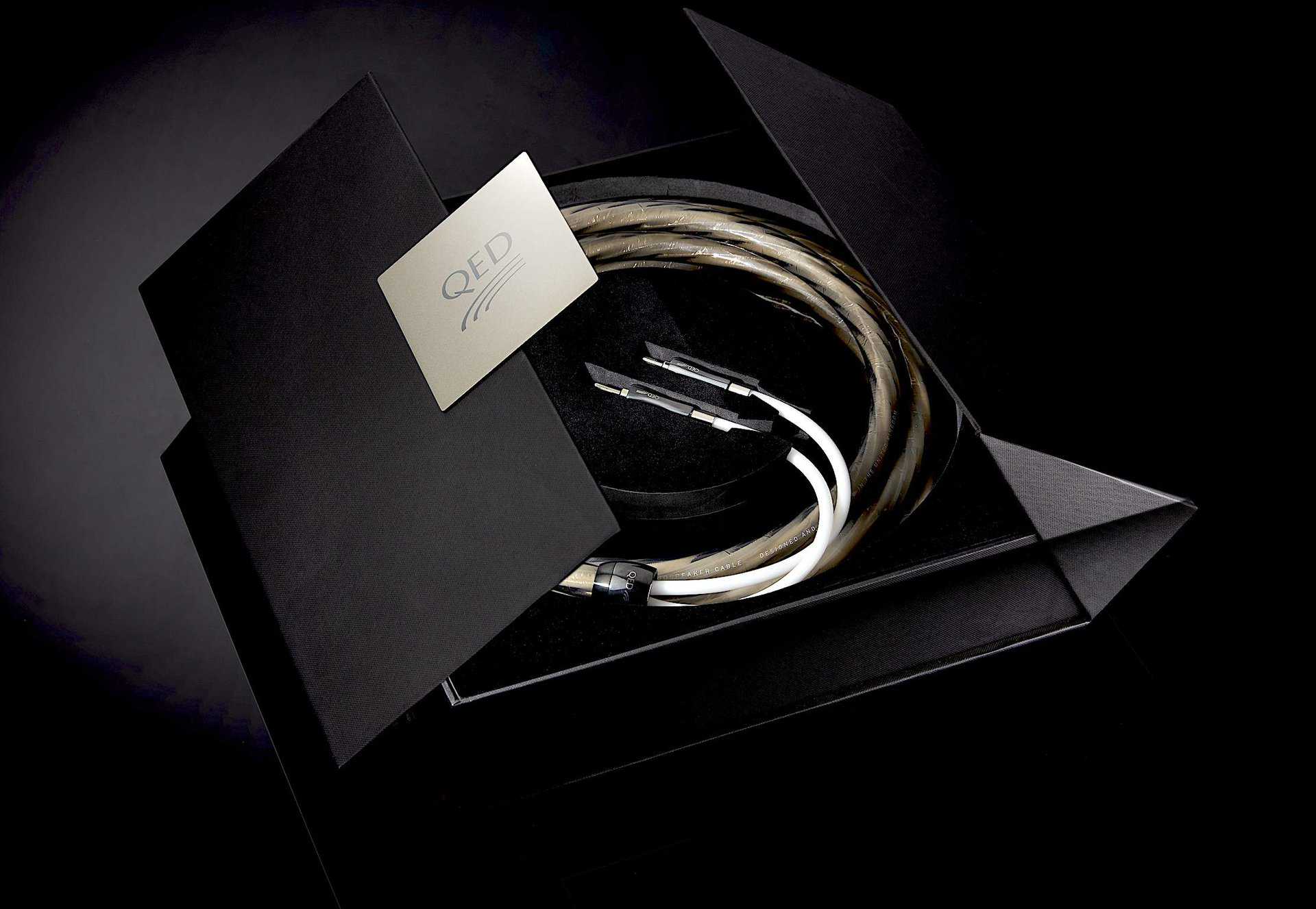 SUPREMUS ZR SPEAKER CABLES FROM QED - The Audiophile Man