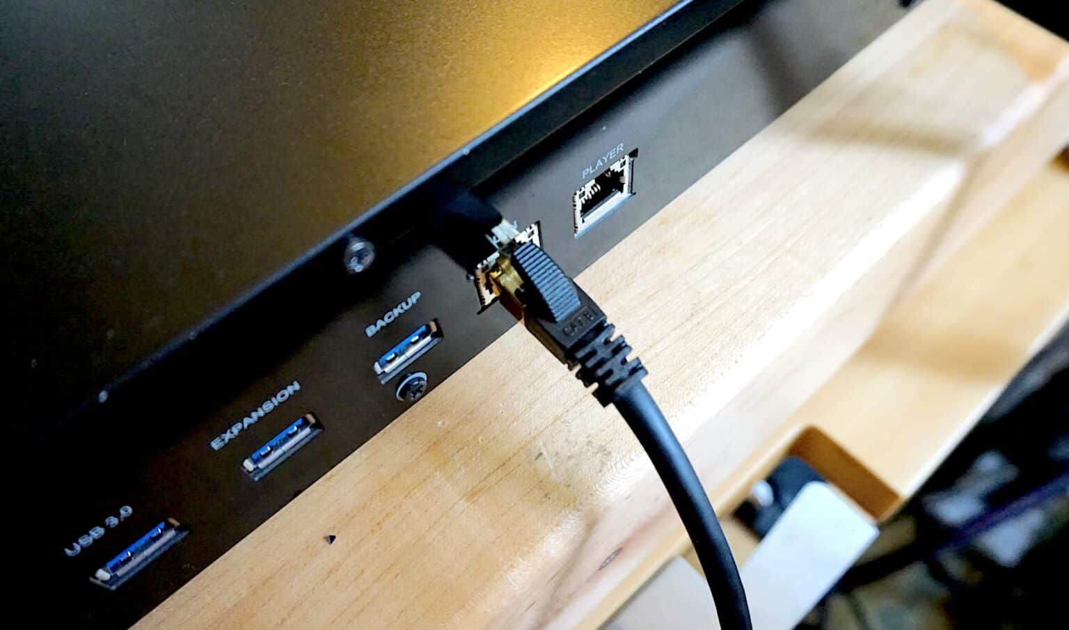 SMOOTHLAN NETWORK ENHANCER FROM STACK - The Audiophile Man