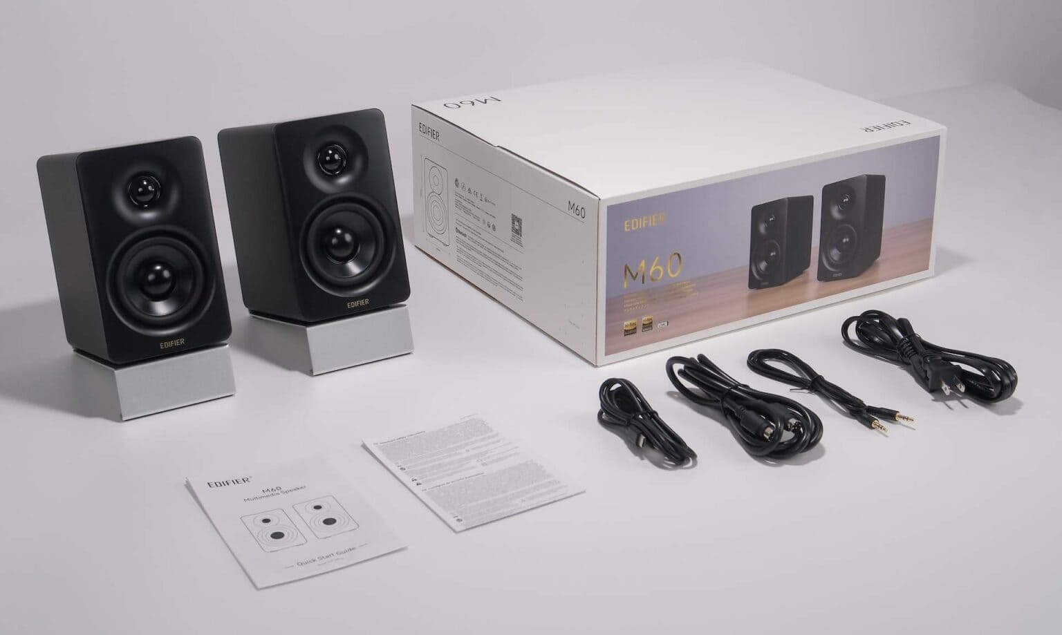 EDIFIER UP CLOSE & PERSONAL: THE MR3 & M60 - The Audiophile Man