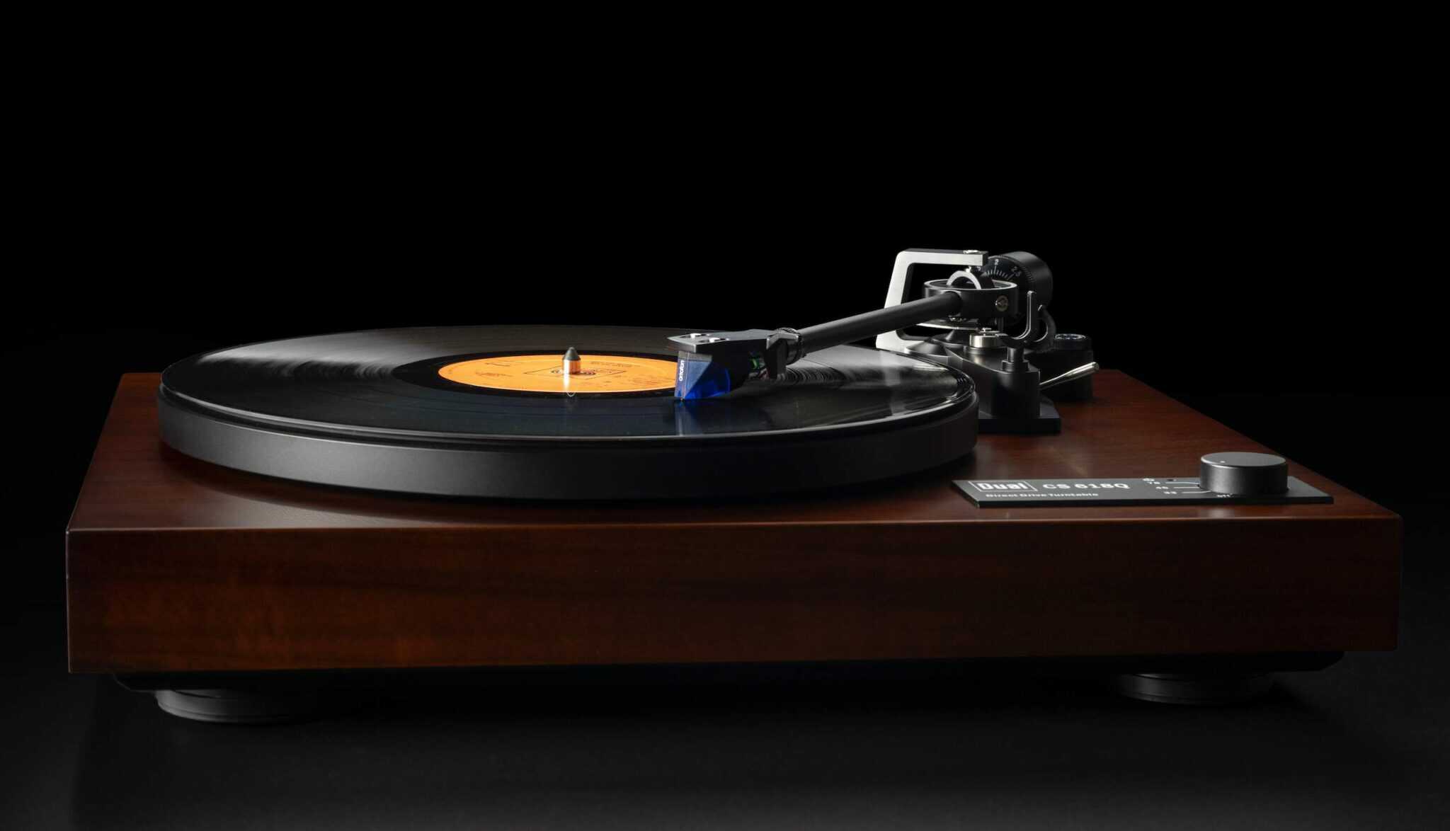 618Q DIRECT DRIVE TURNTABLE FROM DUAL - The Audiophile Man