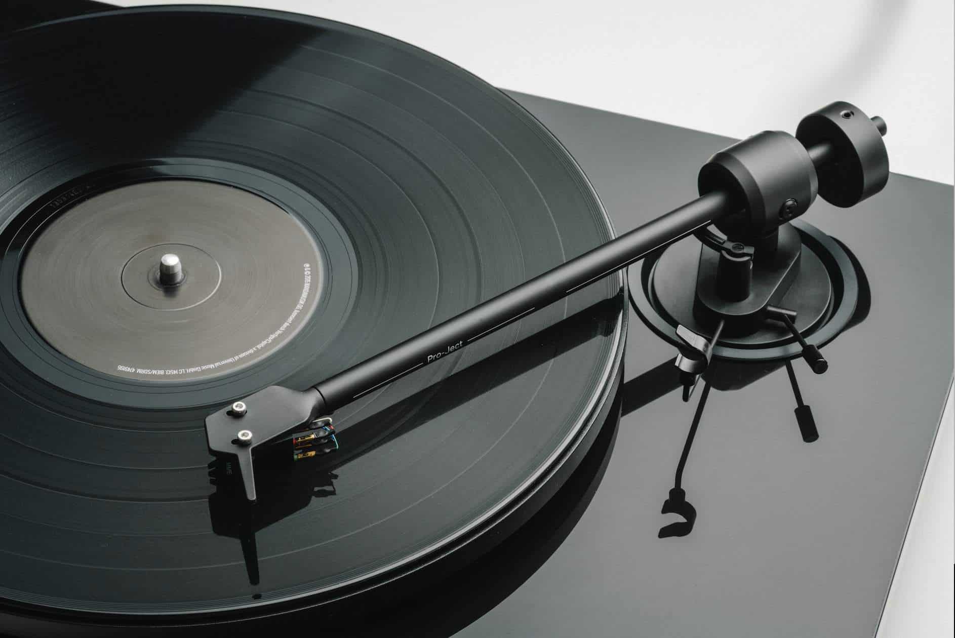 E1.2 MANUAL TURNTABLE FROM PRO-JECT - The Audiophile Man